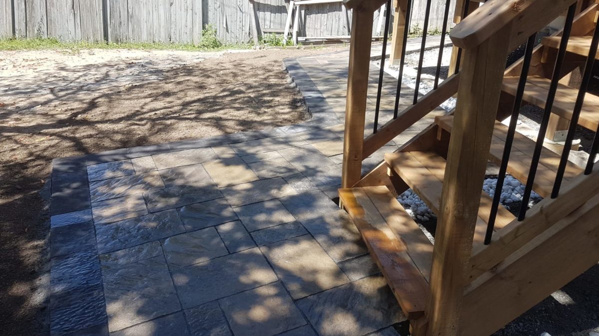 Interlocking Paving Stone Installation | Valley Interlock & Landscaping